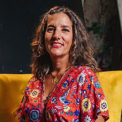 Milan Art Institute | Elli Milan & Dimitra Milan