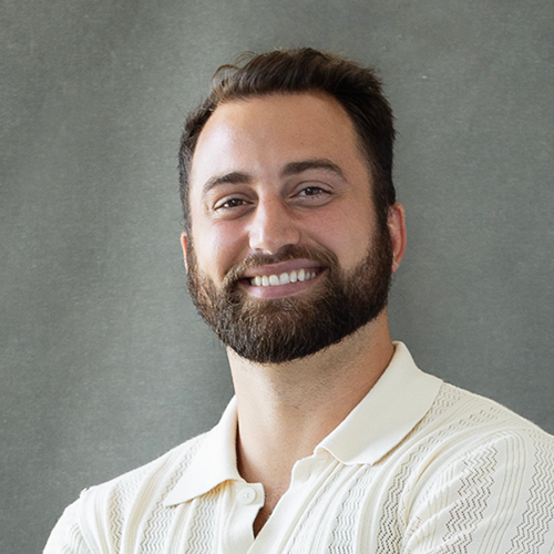 Milan Art Institute | Elli Milan & Dimitra Milan